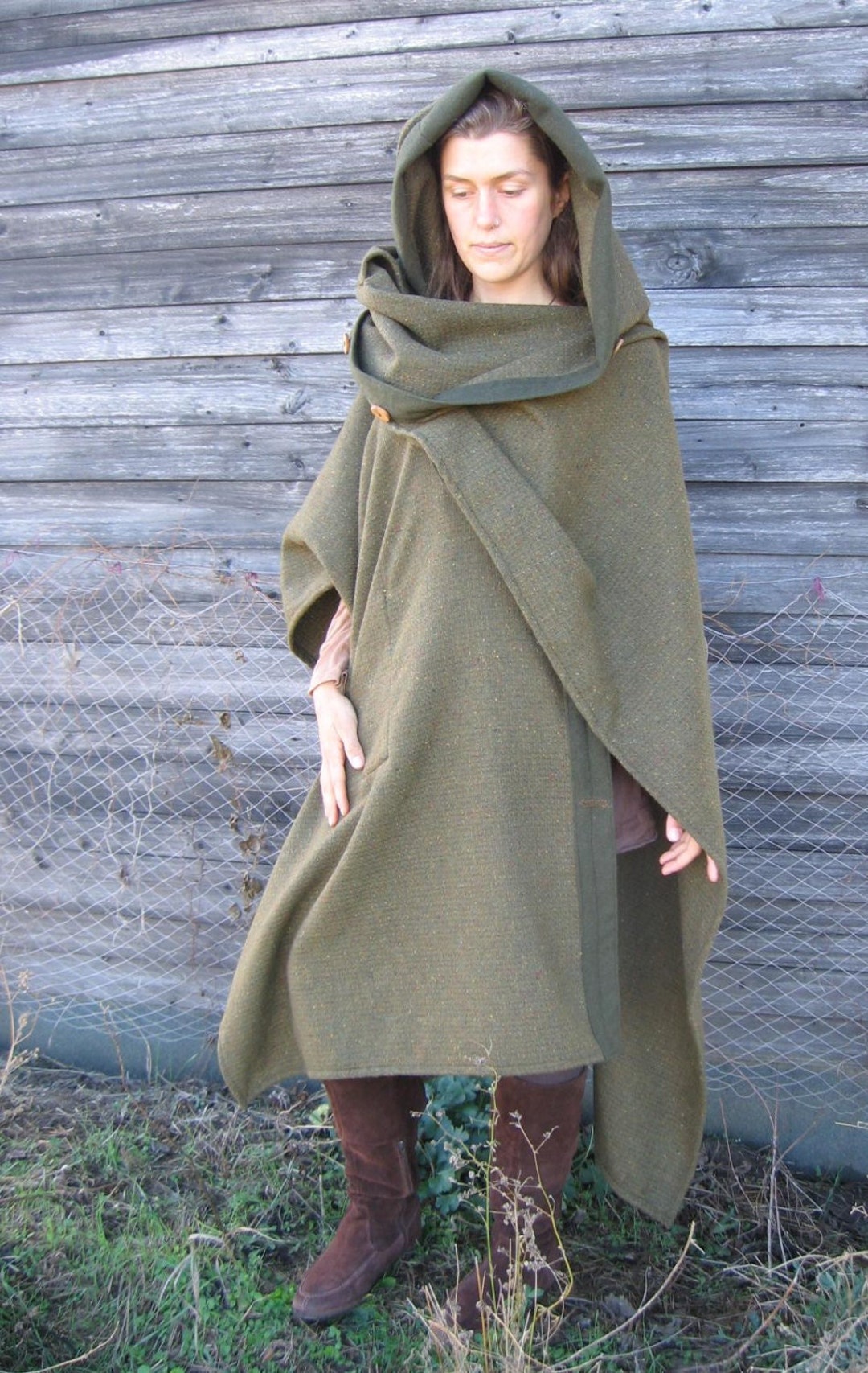 Valeriana, Wool Cloak With Button Front and Hood - Etsy