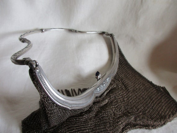 VICTORIAN Chain Mesh Purse - Gem