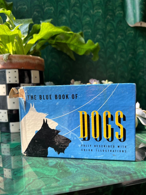 Books & Bookends - F A R E W E L L T R A D I N G