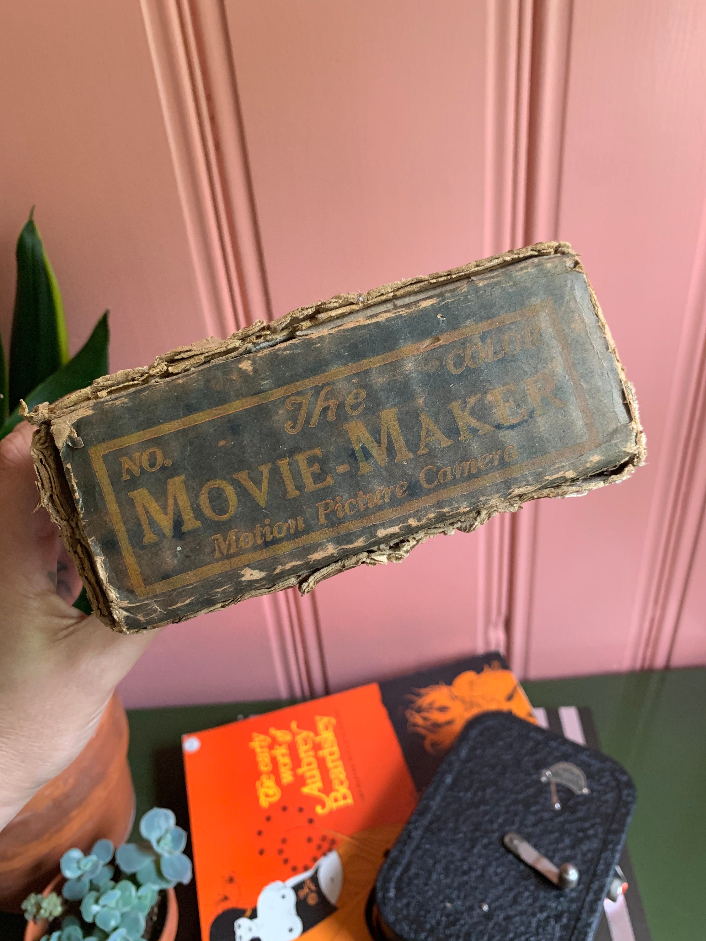 1930's Vitascope Movie Maker 16mm Hand Crank Camera With Original Box