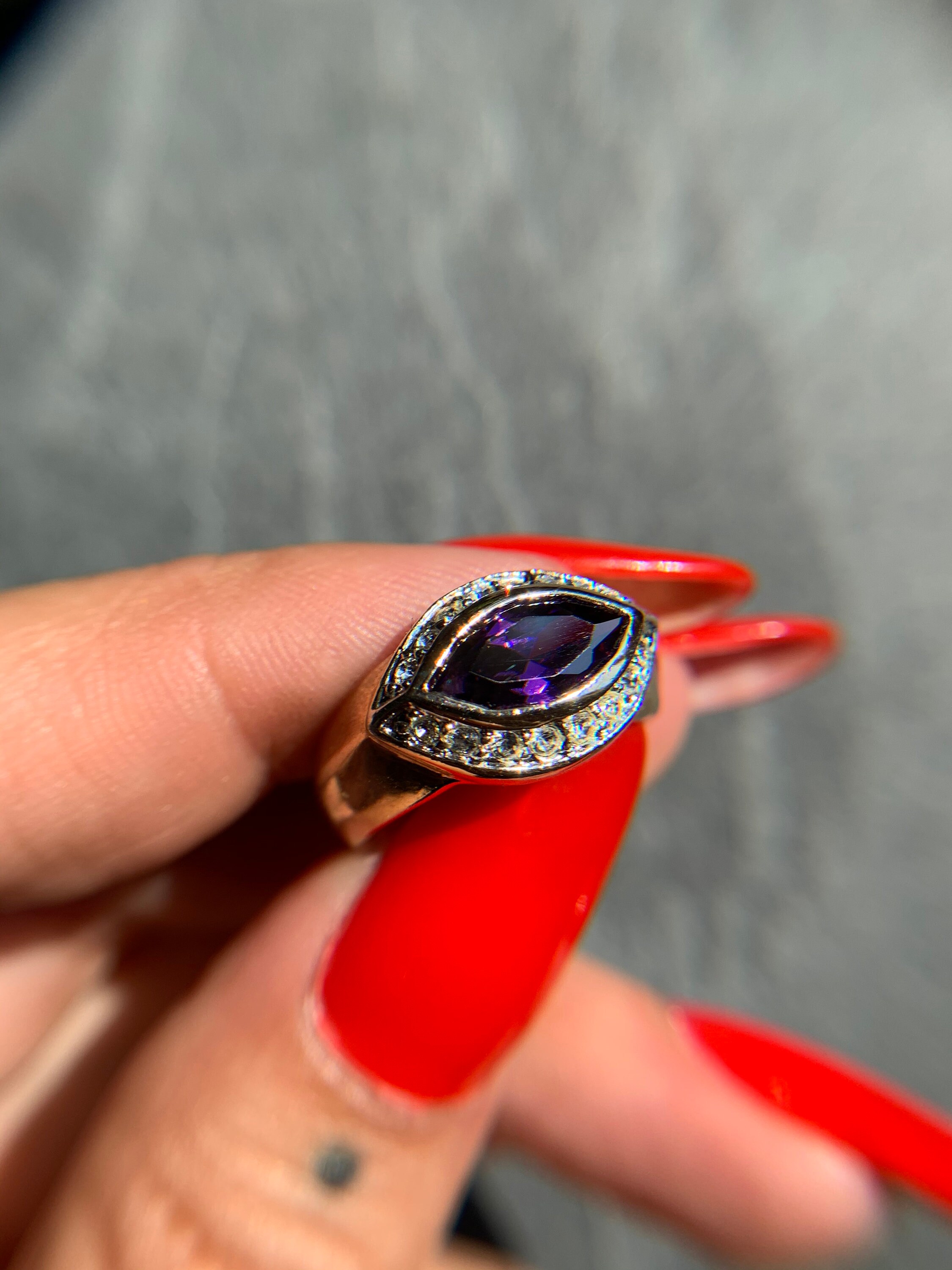 Vintage Gold Plated Amethyst Eye Ring vintage-gold-plated-amethyst-eye-ring
