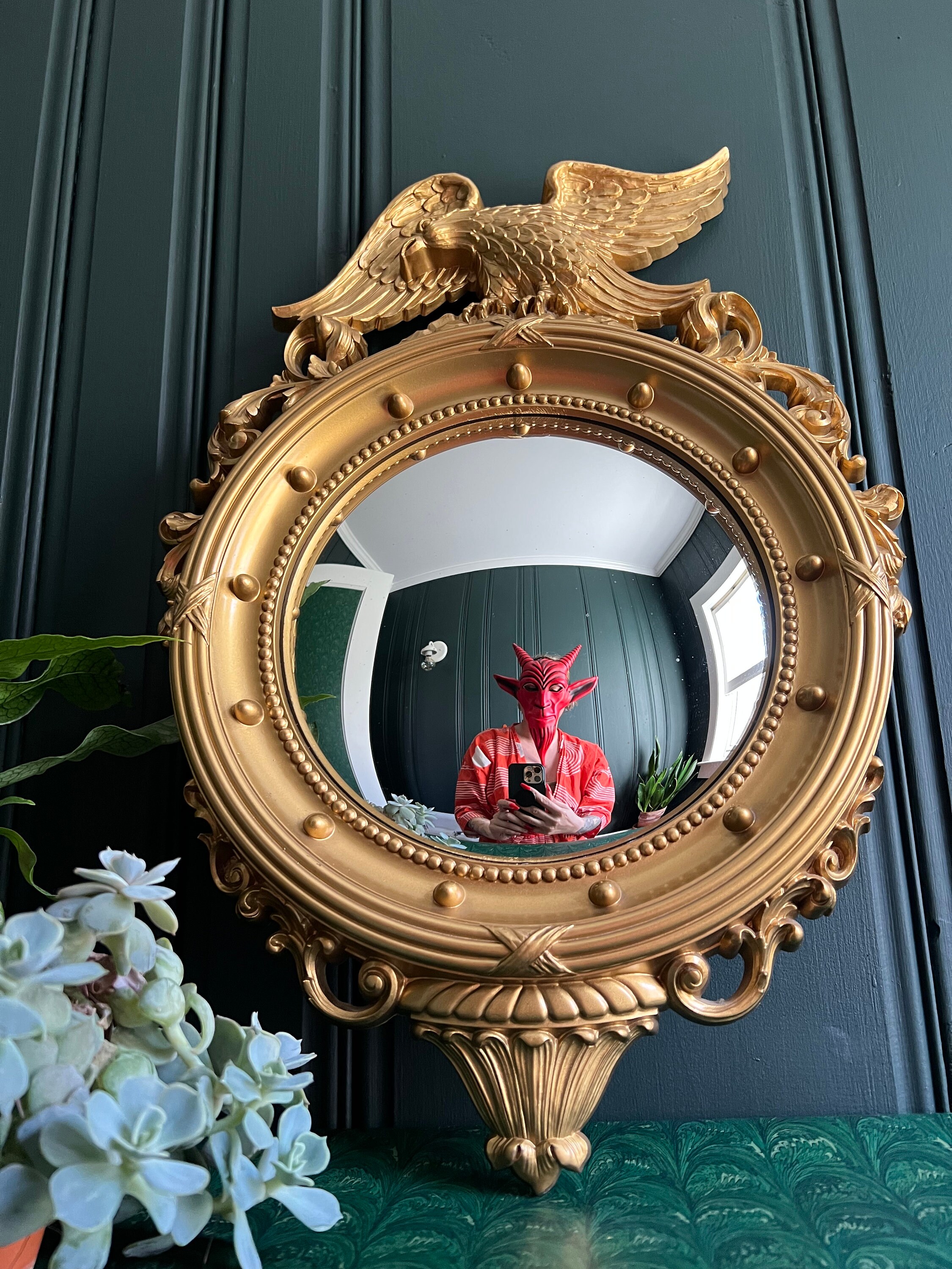 Large Vintage Syroco Convex Bullseye Eagle Mirror