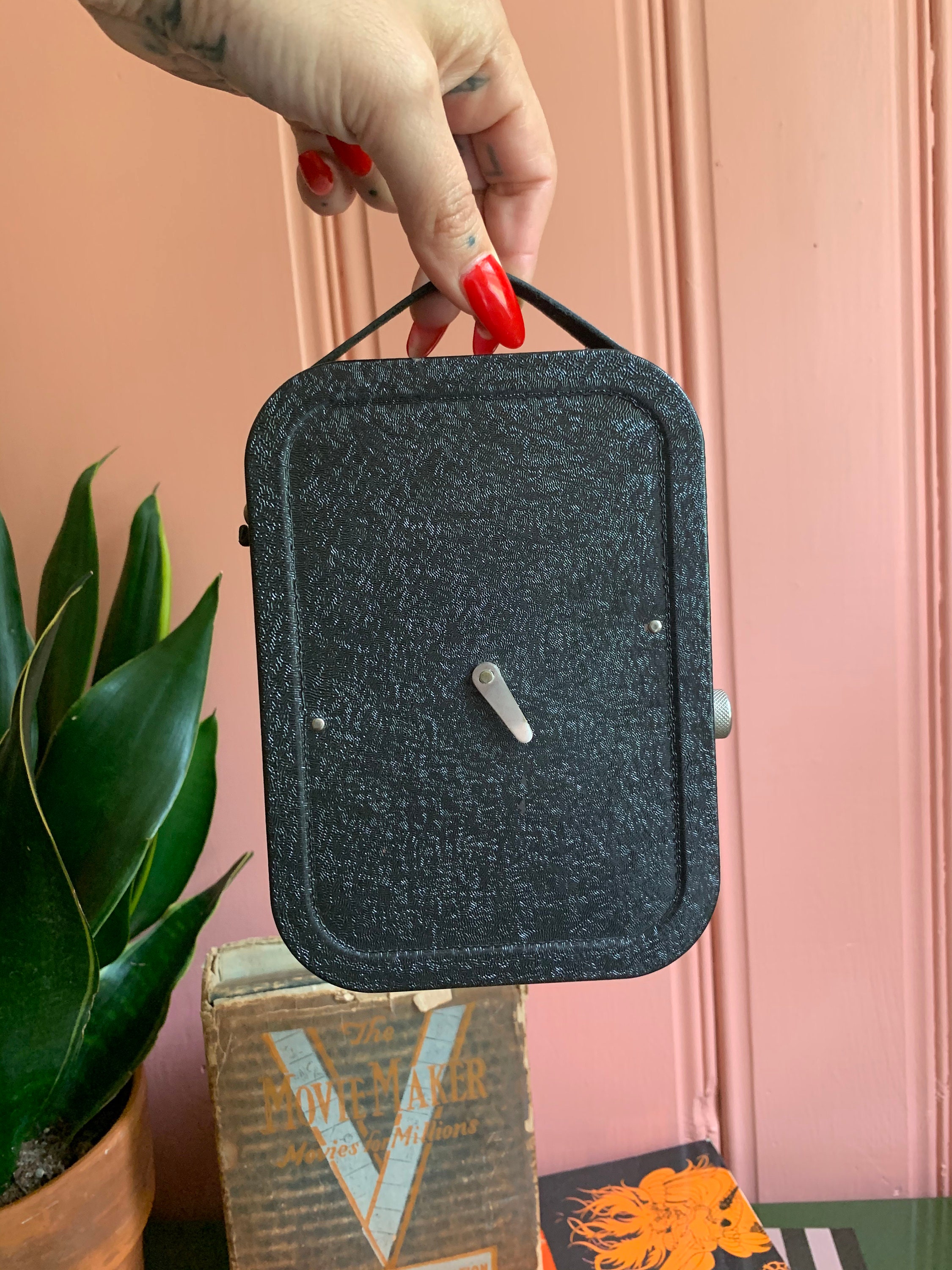 1930's Vitascope Movie Maker 16mm Hand Crank Camera With Original Box