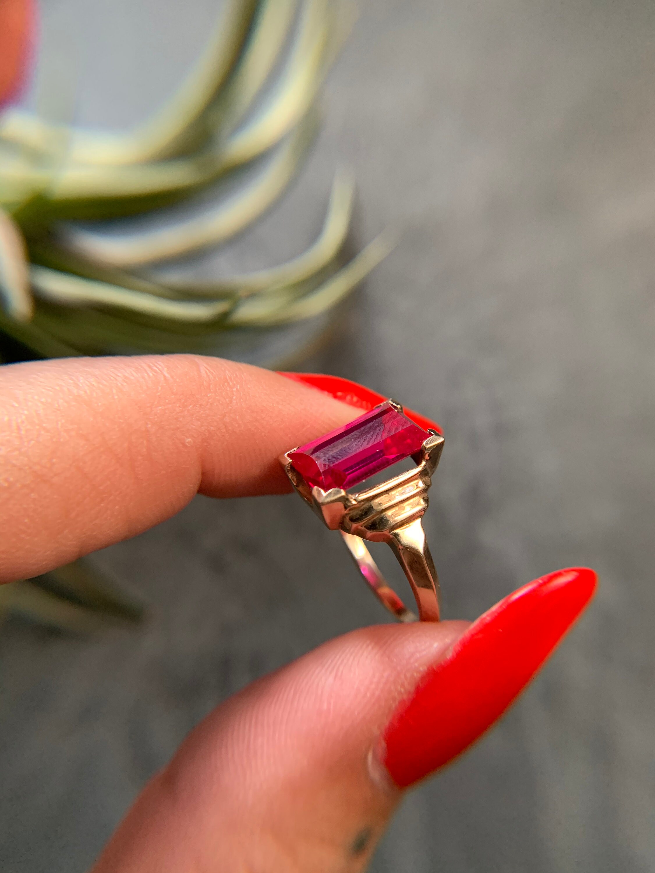 Vintage 10k Yellow Gold Ruby Ring