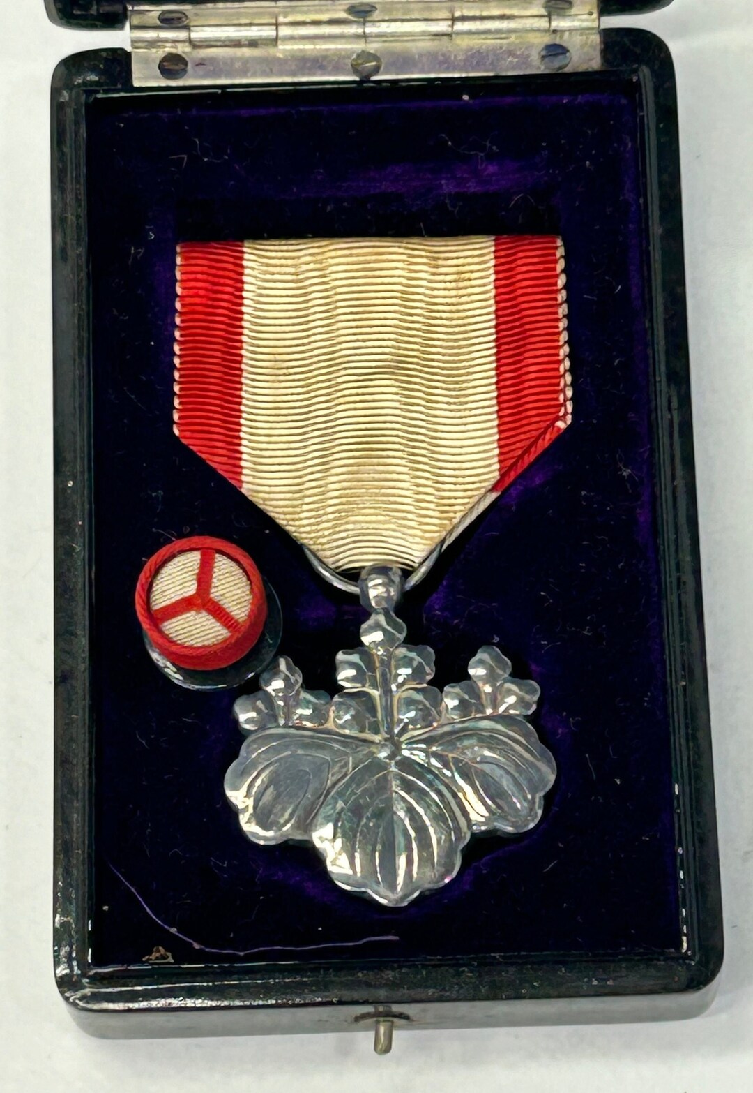 WWII Japanese Order of the Rising Sun 8th Class Boxed Medal - Etsy