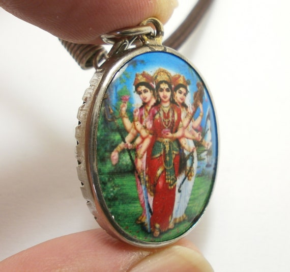 Tridevi Hindu Goddess Om Amulet: Lakshmi, Saraswati, … - Gem