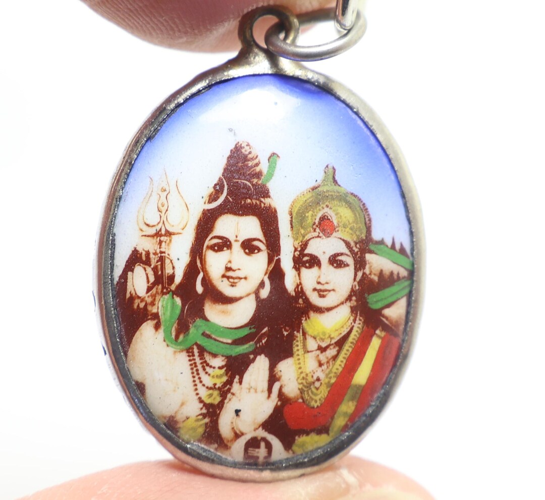 Lord Shiva Maa Parvati Pendant: Hindu Om Amulet Necklace, Success ...