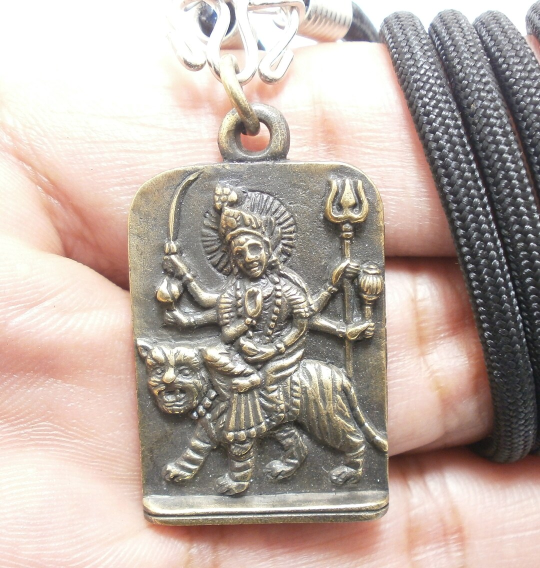 Buy Maa Durga Goddess of Strength and Protection Uma Devi Parvati Hindu ...