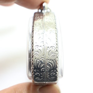 LP Kron Phra Pidta Amulet: 1950s Thai Buddha Pendant - Etsy