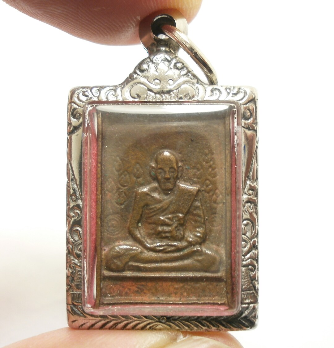 LP Doo Bua Khang Coin Amulet: Wat Sakae Temple, 1979 - Etsy
