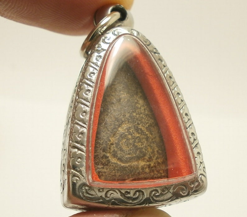 LP Sook Suk Triangle amulet wat pakklongmakamtao temple | Etsy