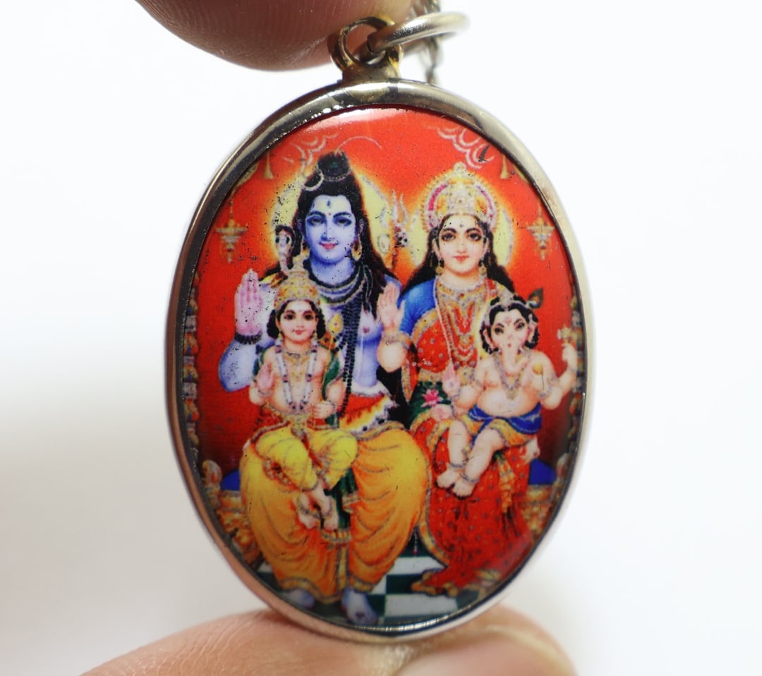 Lord Shiva Family Big Pendant: Hindu God Om Amulet, Lucky Charm Fujii ...