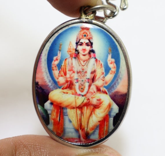 Lord murugan amulet big - Gem