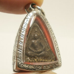 LP Sook Suk Triangle Amulet Wat Pakklongmakamtao Temple Billionaire ...