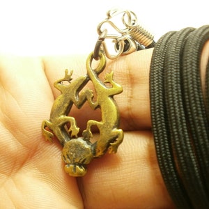 Duo Gecko With Money Bag Thai Blessed Amulet Wealth Lucky Rich Pendant ...