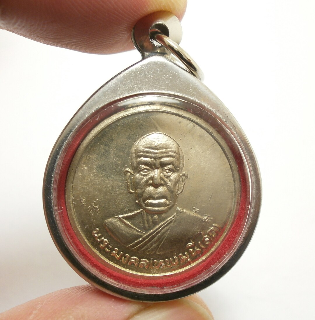 LP Sod Wat Paknam Thai Buddha Amulet: 1969 Yantra Pendant - Etsy