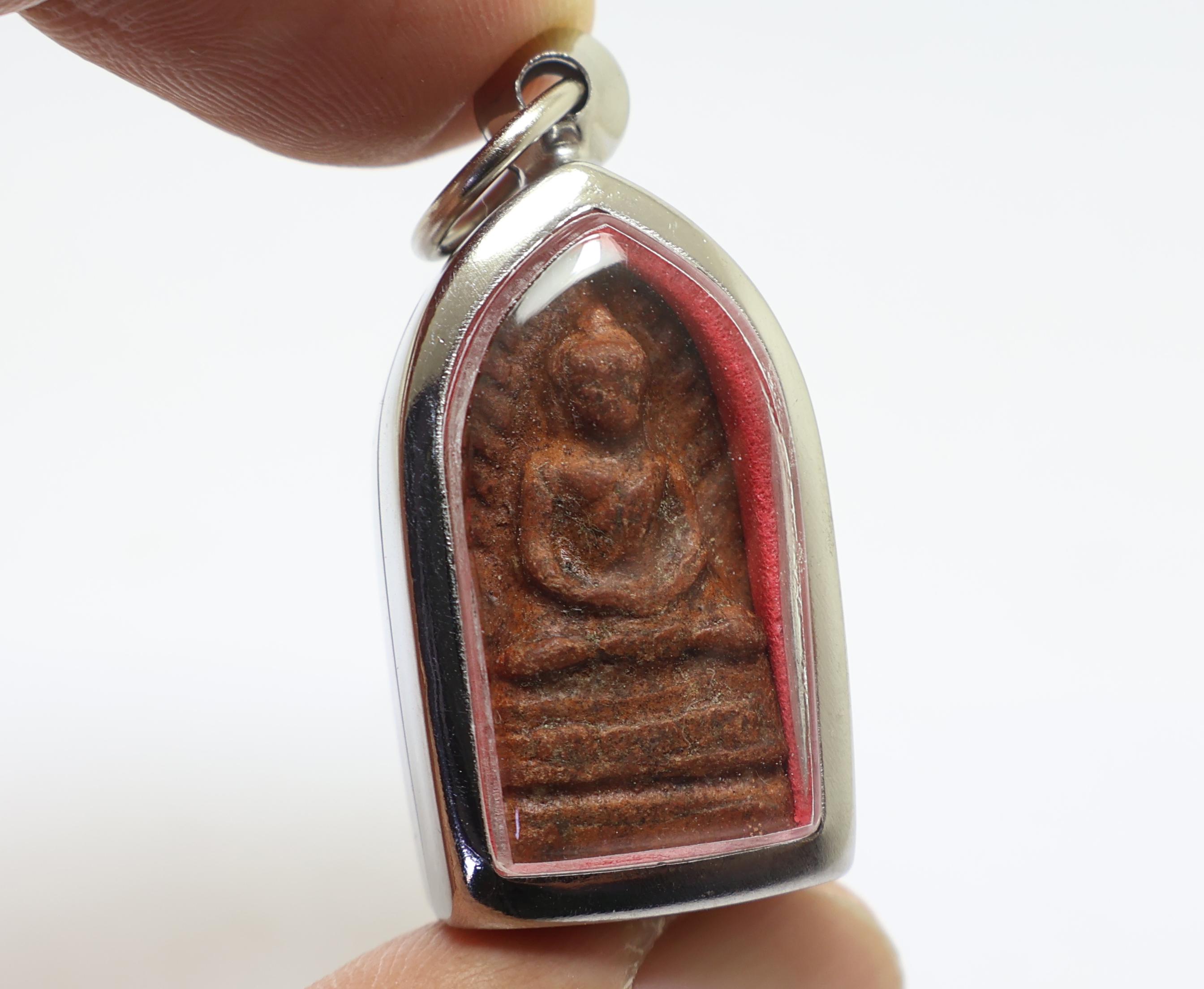 Red Phra Rod Buddha Amulet: Thai Lucky Protection Pendant (1910s) - Etsy
