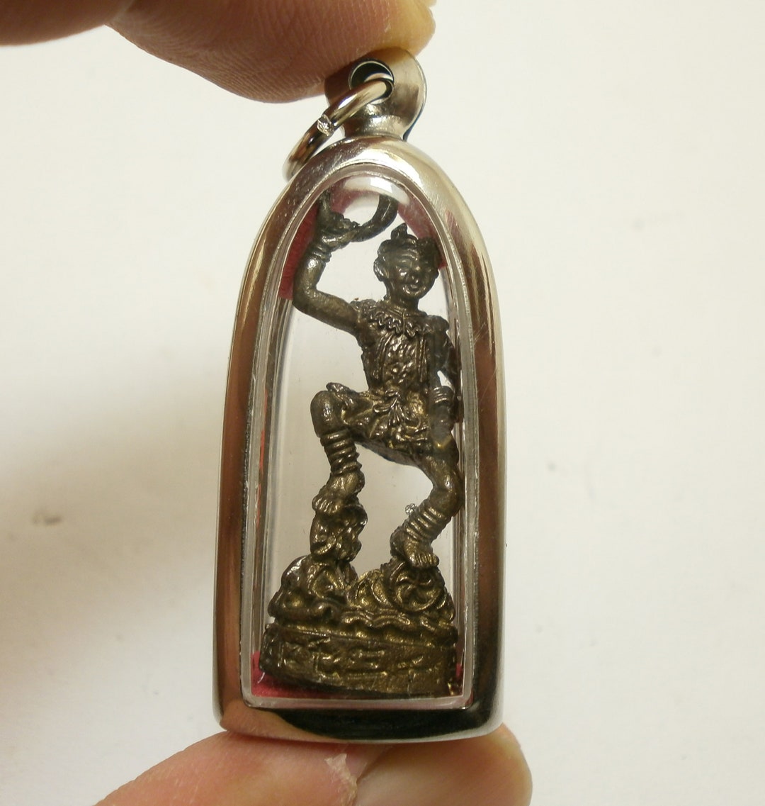 Nezha Pendant: Chinese Protection Amulet, God of Children - Etsy