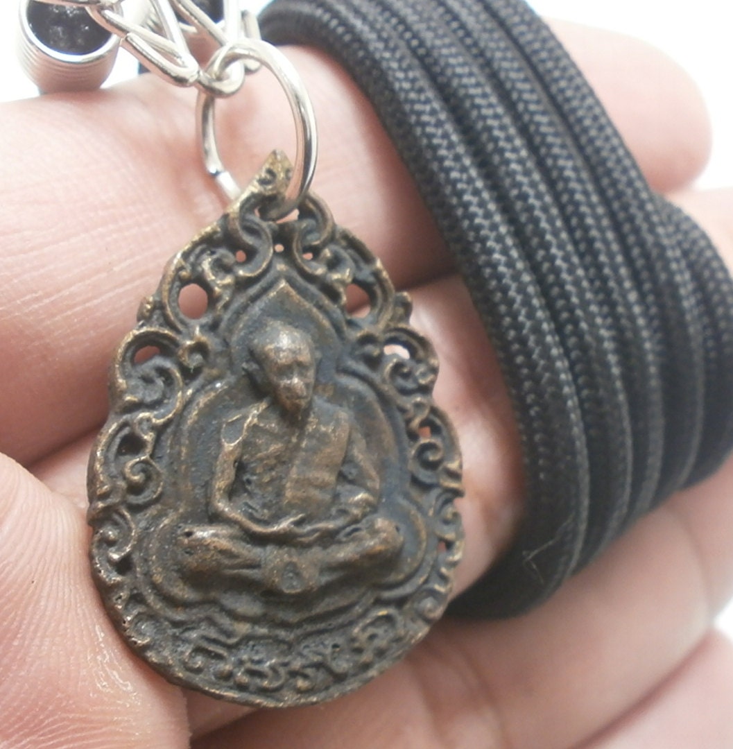 Year 1975 Lp Tim Coin Thai Famous Magic Monk Buddha Amulet - Etsy