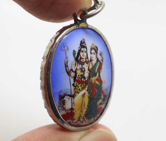 Lord Shiva Maa Parvati Pendant: Hindu Om Amulet Neckl… - Gem