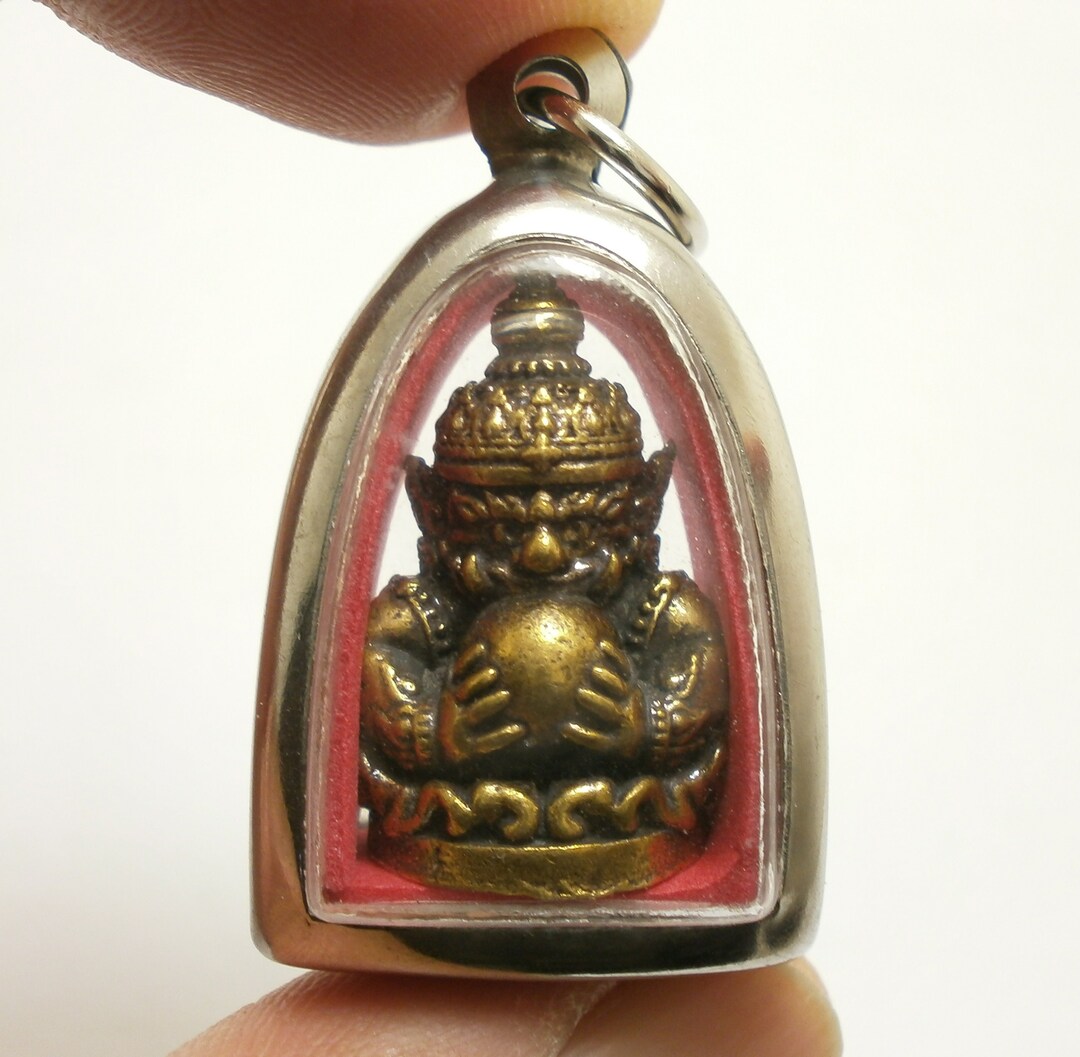 Rahu Om Jun Thai Pendant Real Amulet Moon Eater Eclipse Magic Figurine ...