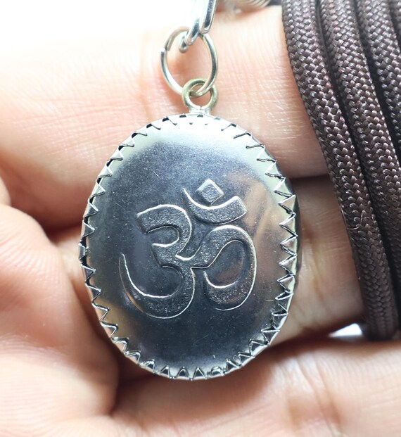Lord Shiva Family Amulet Om Pendant: Hindu Ohm God Su… - Gem
