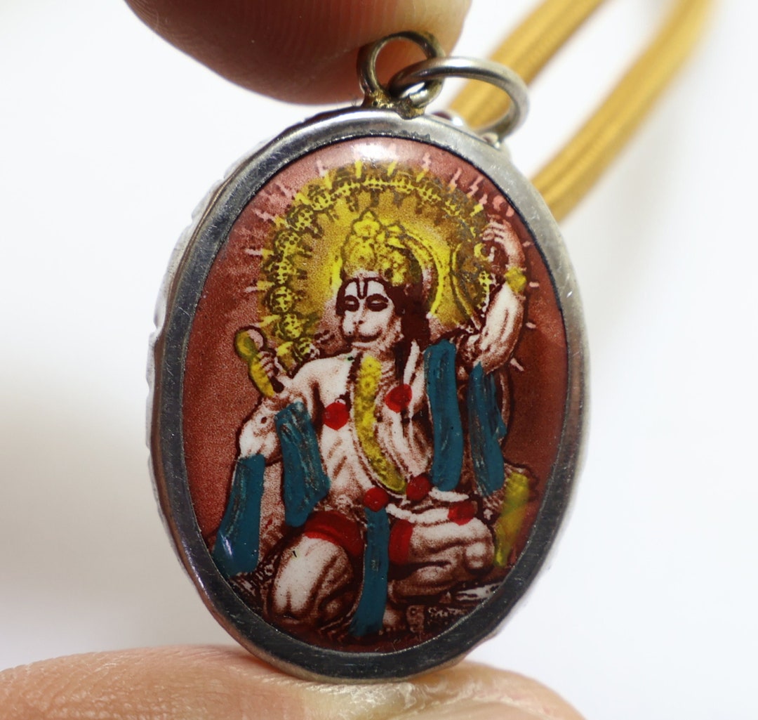 Lord Hanuman Monkey King Devotees of God Rama Ramayana Hanumaan Hindu ...