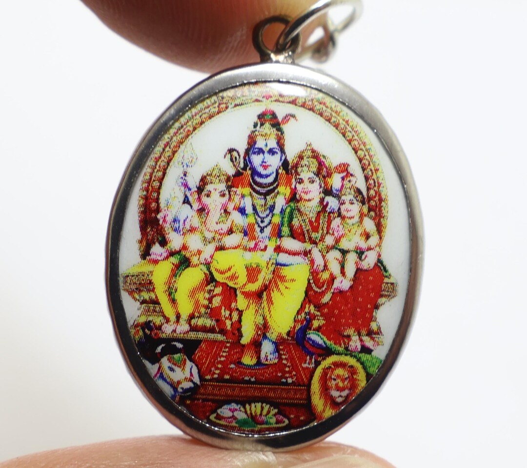Lord Shiva Parvati Family Pendant: Hindu God Amulet for Success ...