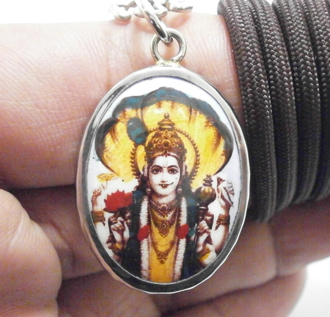 Lord Vishnu Amulet Pendant: Hindu God Trimurti Necklace Fujii Kaze - Etsy