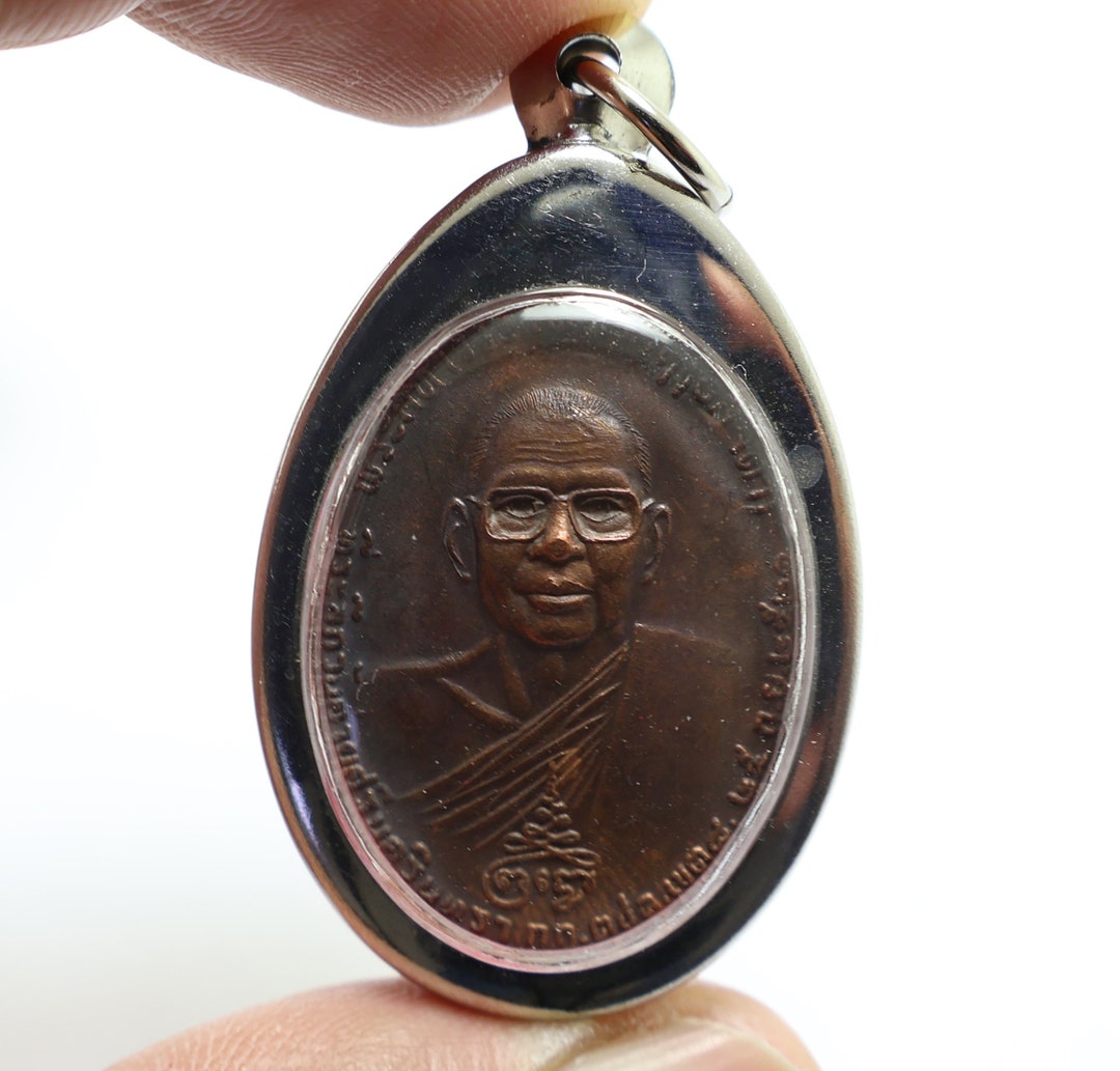 Phra LP Ruesi Lingdam Thao Wessuwan Coin Blessed 1978 for Money Lucky ...