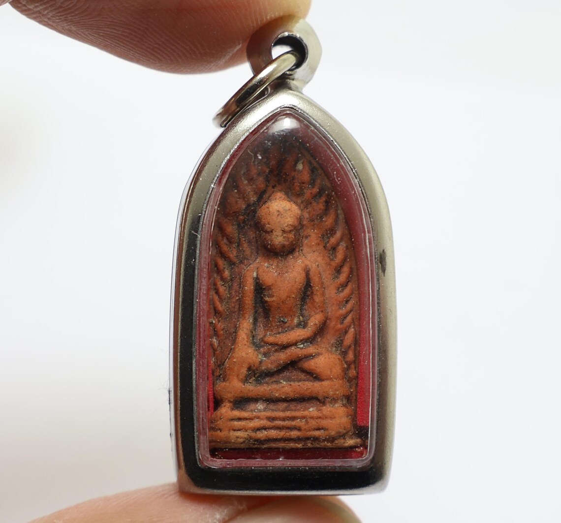 Red Phra Rod Buddha Amulet: Thai Blessing Pendant, 1930s - Etsy