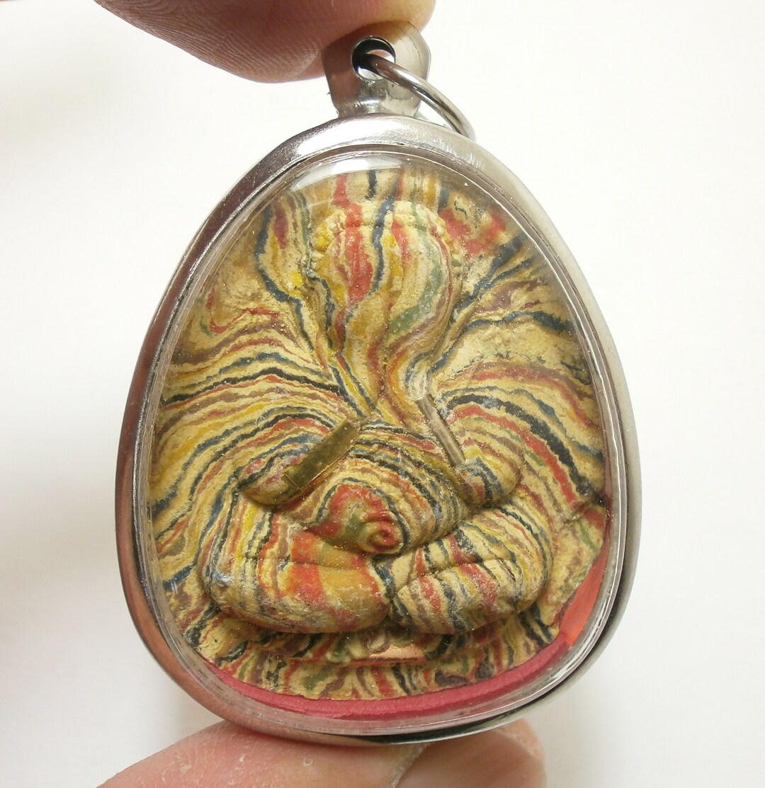 LP Pae Rainbow Phra Pidta Amulet: Thai Buddha Pendant, Life Protection ...