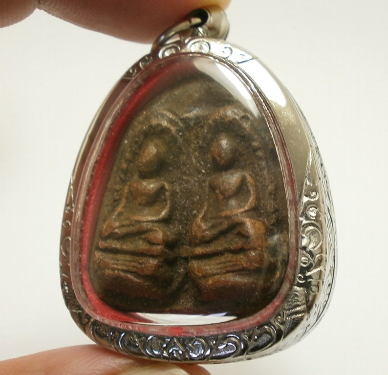 Double Phra Rod of Lampoon Real Benjapakee Antique Ancient | Etsy