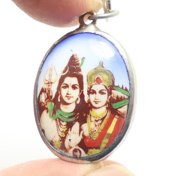 Lord Shiva Maa Parvati Pendant: Hindu Om Amulet Neckl… - Gem