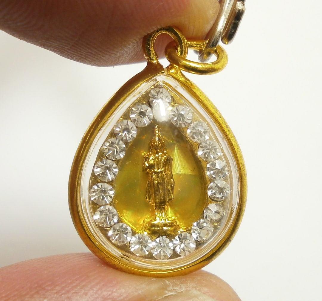 Lord Buddha Hamyart Thai Real Amulet for Person Born on Monday Blessed ...
