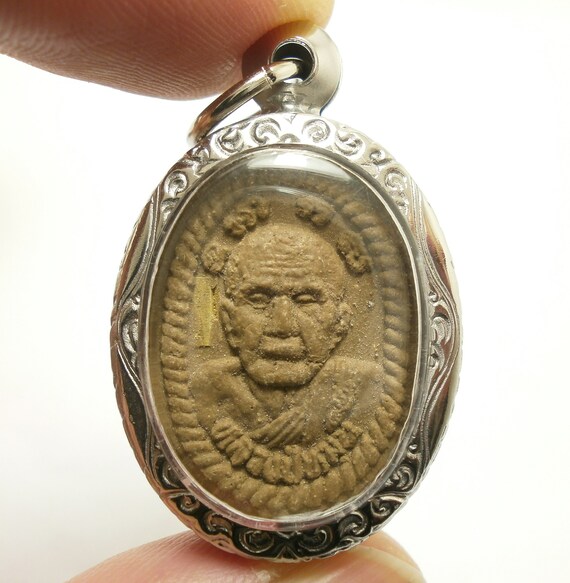 LP Moon Thai Amulet Pendant: Maha Sethi Wealth & Prot… - Gem