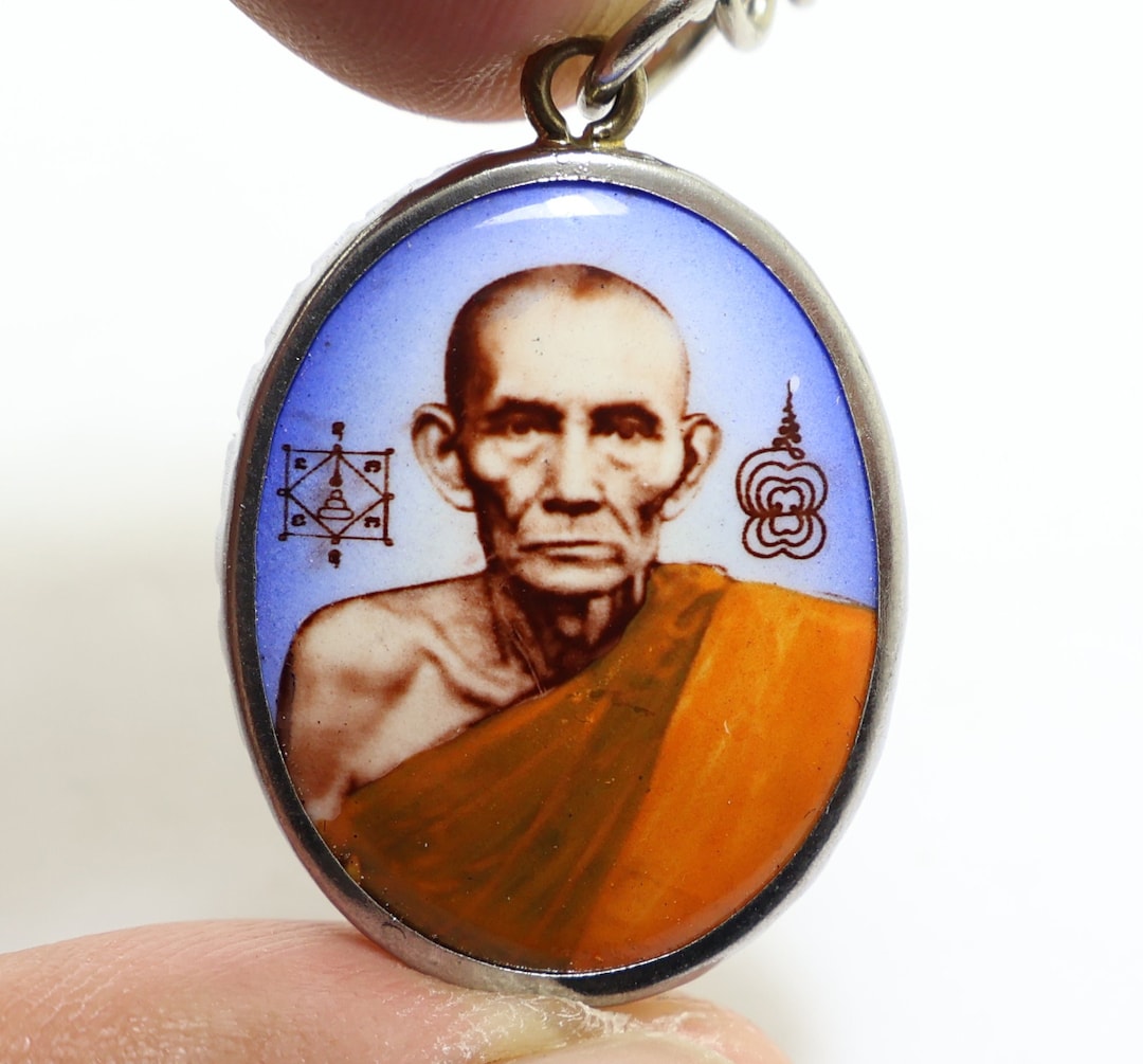 LP Kuay Lord Hanuman Monkey King Amulet LP Guay Thai Hanumaan Yant ...