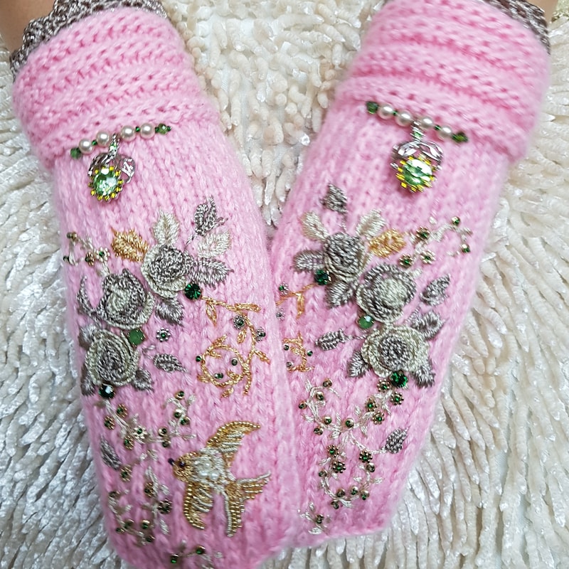 Pink Mittens - Etsy