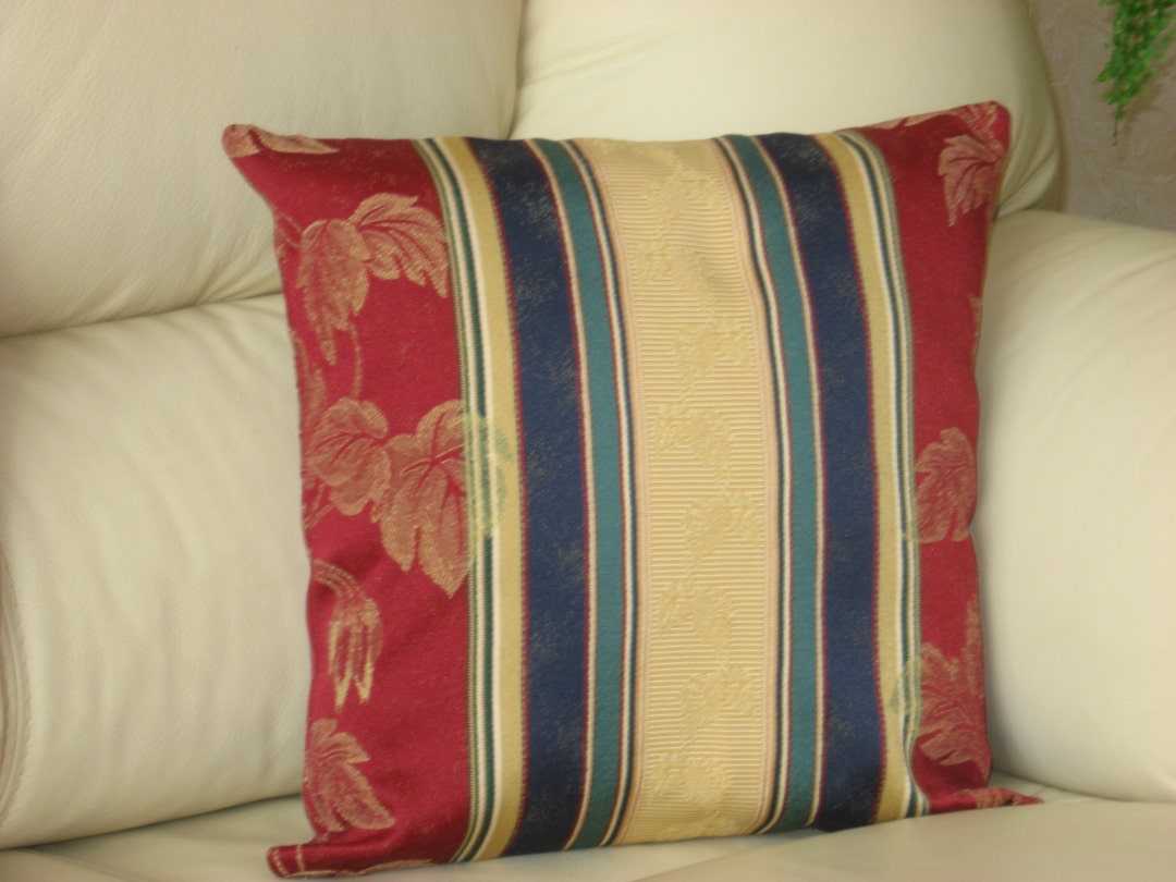 Borgoña Oro Azul Florido Rayado Tapiz Decorativo Hecho a mano Almohada ...