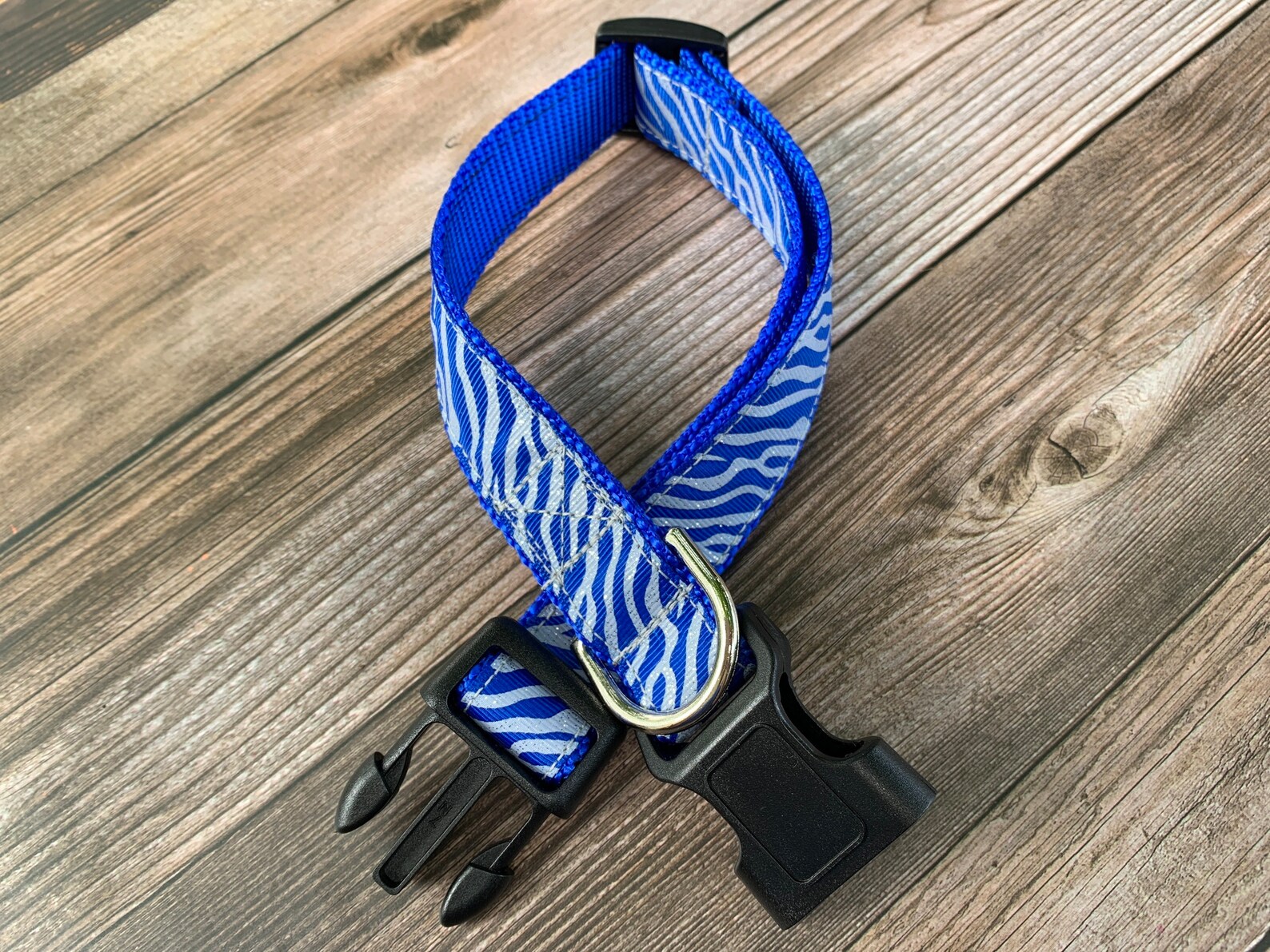 Tiger Print Dog Collar, Medium and Large Adjustable Size, Blue & Gray ...