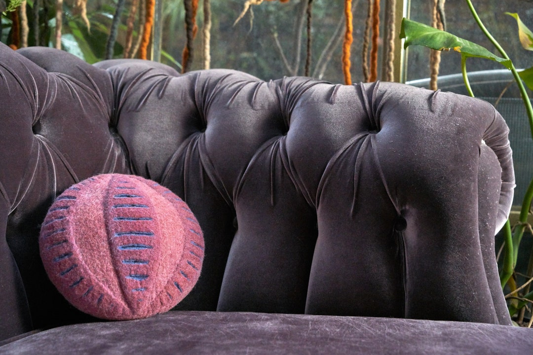 Handmade Round Felt Cushion, Unique Interior Home Design, Exotic House ...