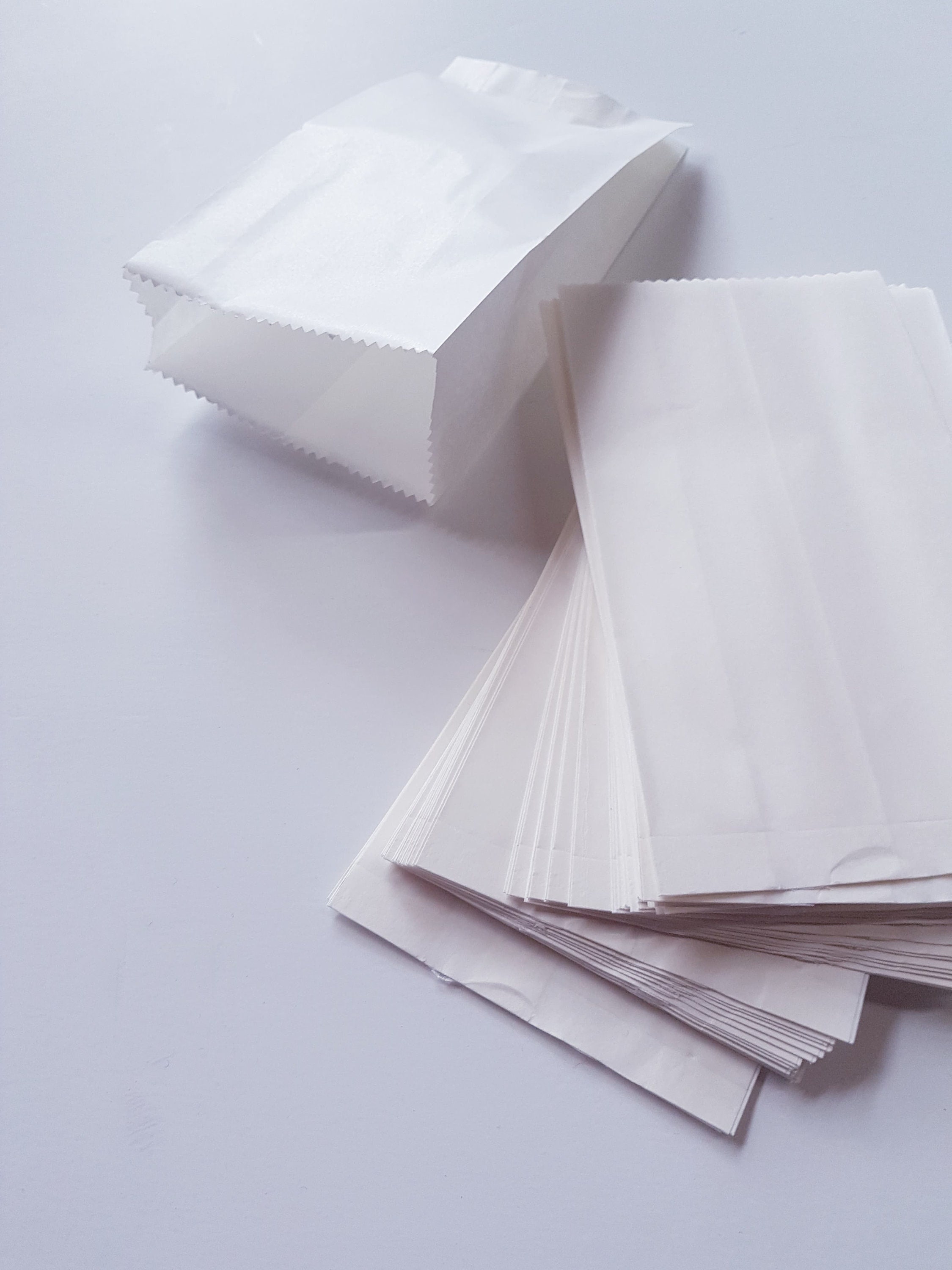 50 X White Cake Bags, Wedding Cake, Lolly Bags, Candy Bar, Wedding ...