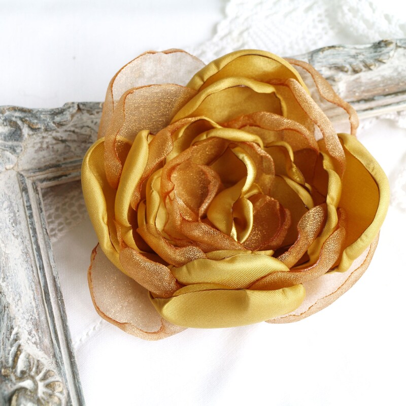 Bride to Be Brooch - Etsy