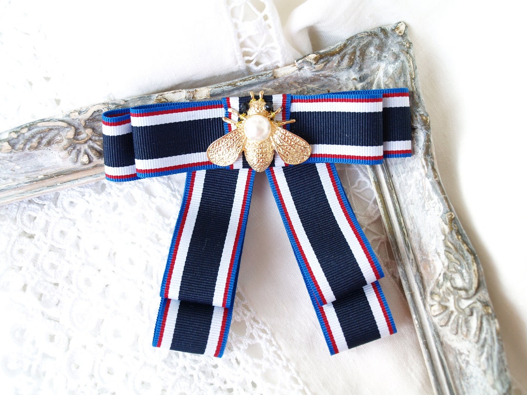 Red White Blue Bow Brooch: Grosgrain Ribbon Bowtie With Honey Bee - Etsy