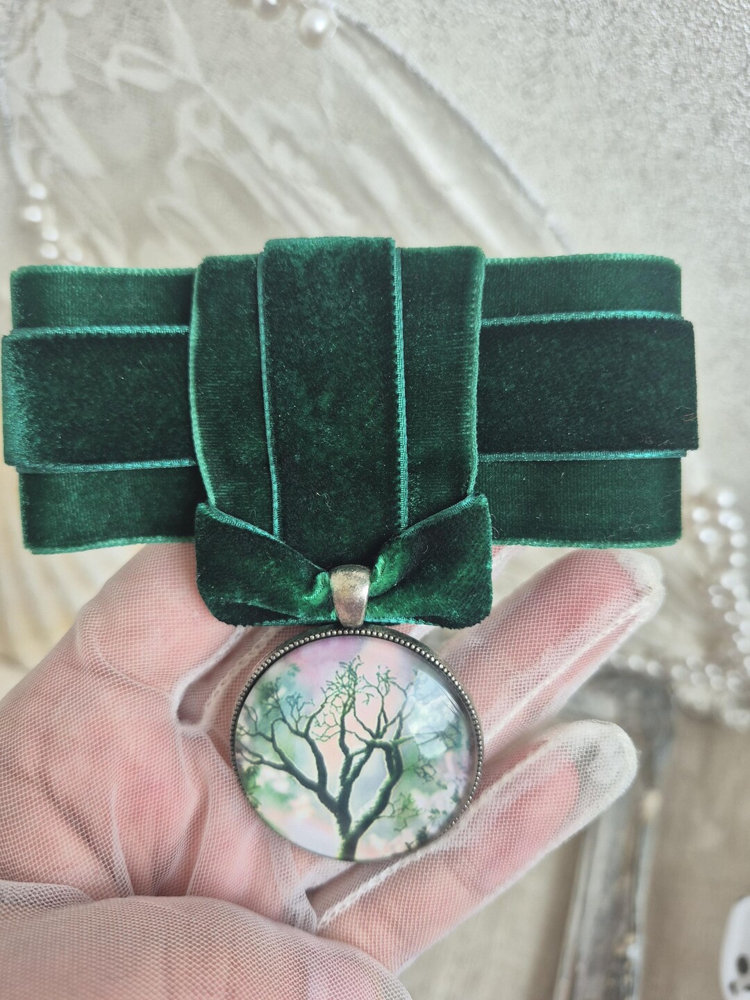Green Medal Broach With Pendant, Tree of Life Brooch, Emerald Green ...