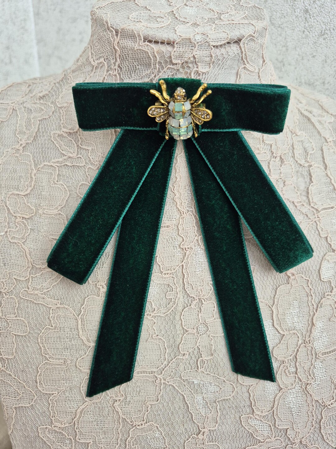 Emerald Green Velvet Bow Tie Brooch: Honey Bee Insect Jewelry - Etsy