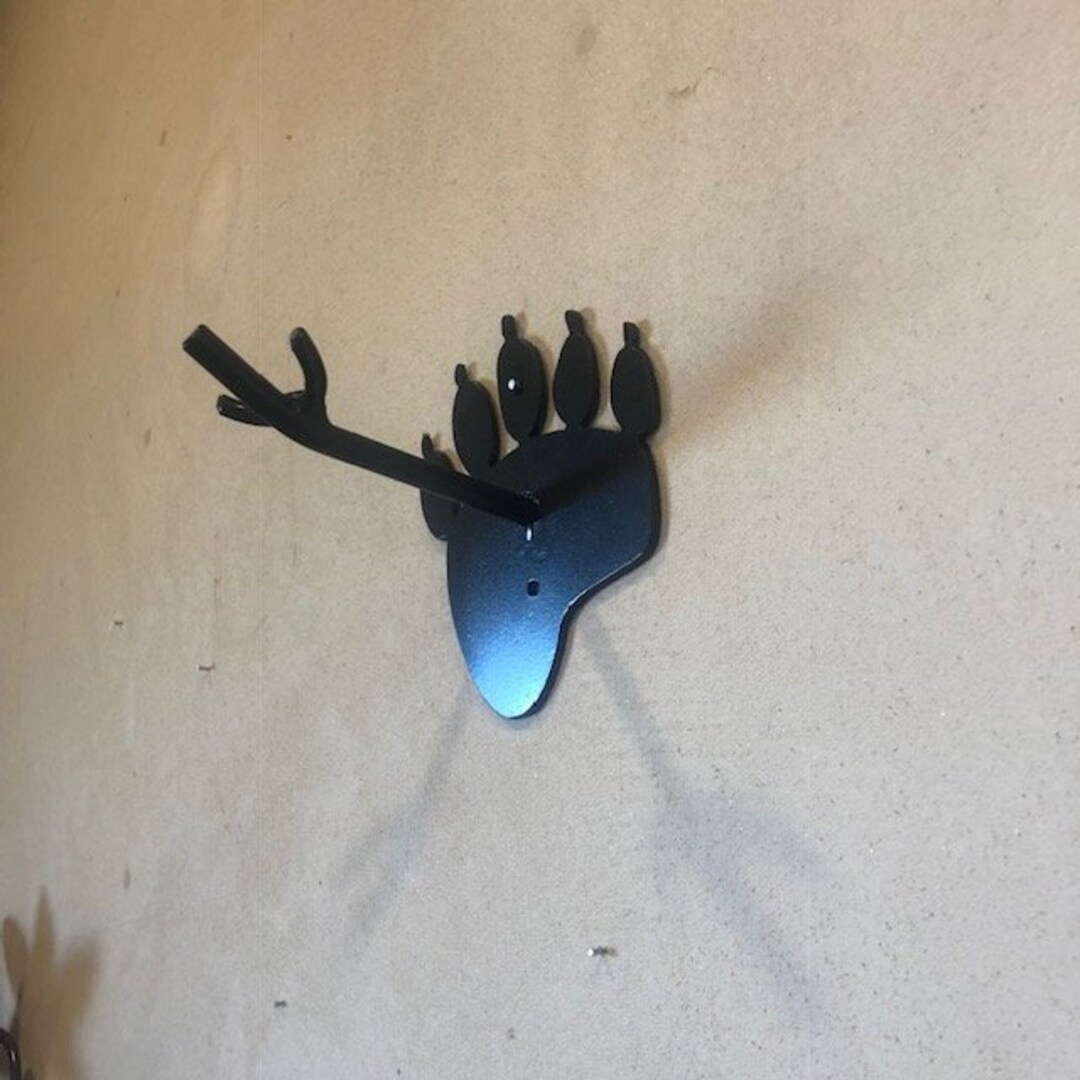 Steel European Wall Mount Bear Paw Bear Print Bracket Perfect Skull ...