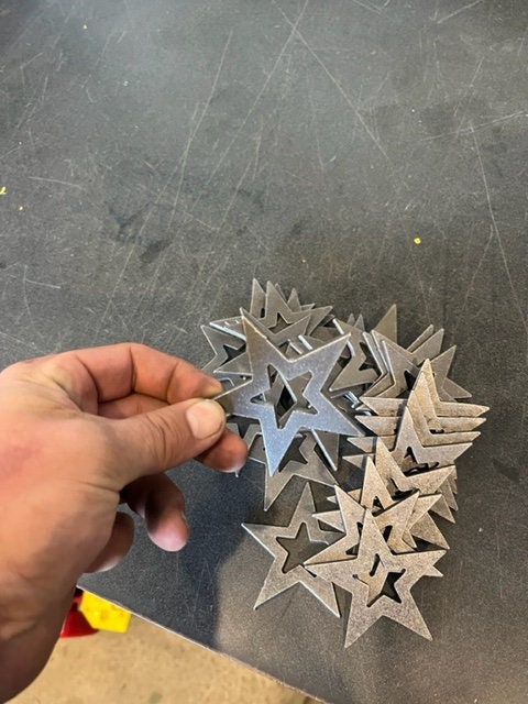 25 Decorative Steel Stars at a Time With a Center Star Cut Blank Craft ...