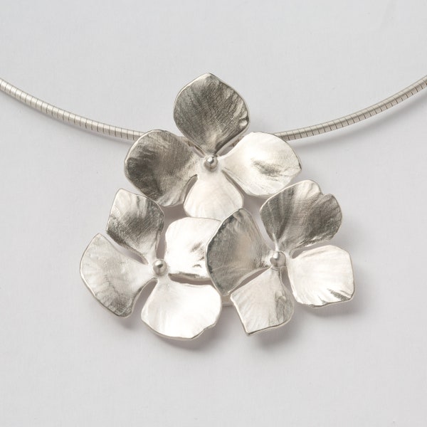 Hydrangea Necklace - Etsy