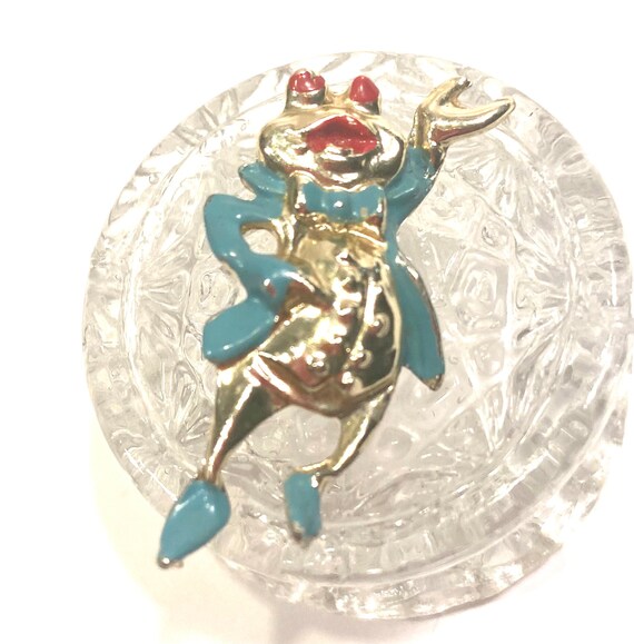 Vintage Anthropomorphic Singing Frog With Enamel Blue… - Gem